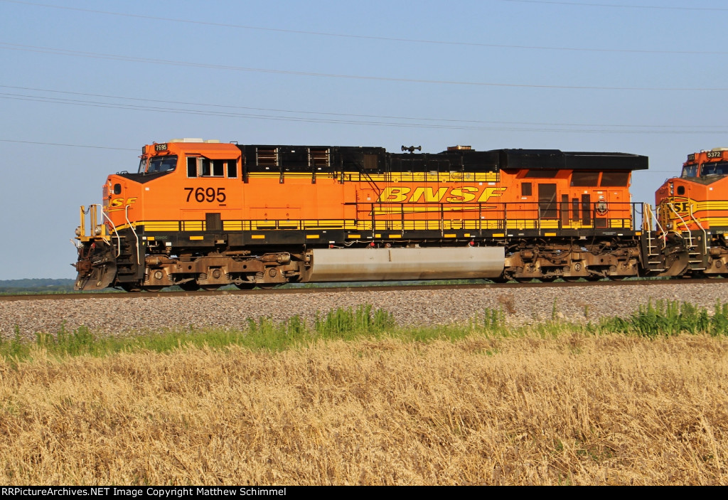 BNSF 7695